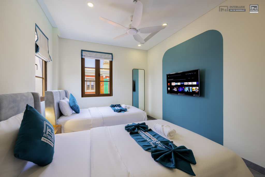 Deluxe Twin City view - CÔNG TY TNHH TRẠM NGHỈ INTERLUDE